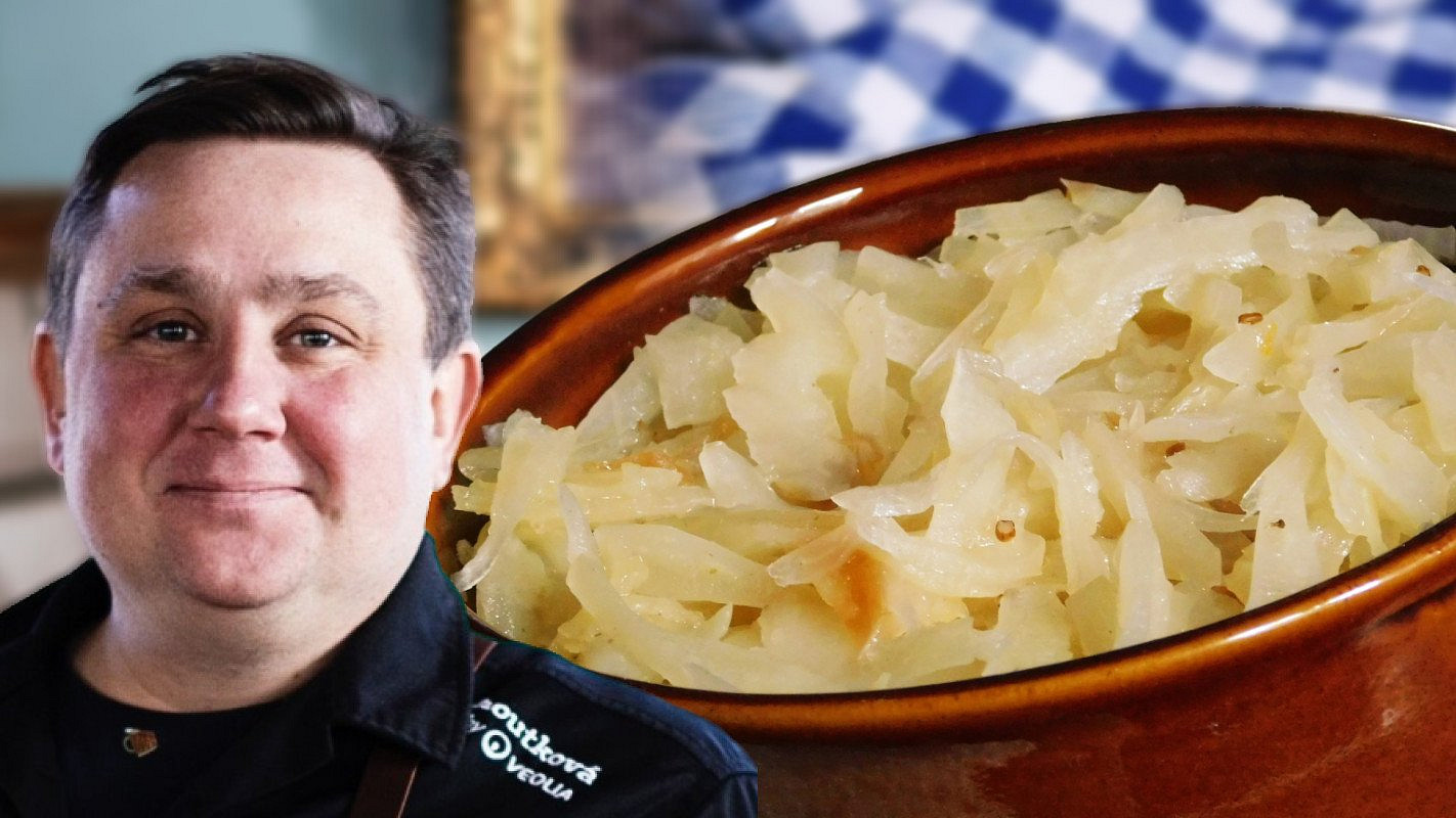 Jak připravit perfektní dušené kysané zelí? Chuť vylepší cibule ...