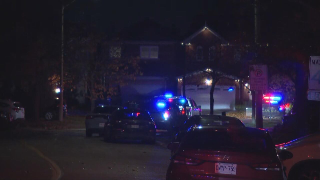 Teen killed by York police during 'exchange of gunfire' in Aurora, SIU says