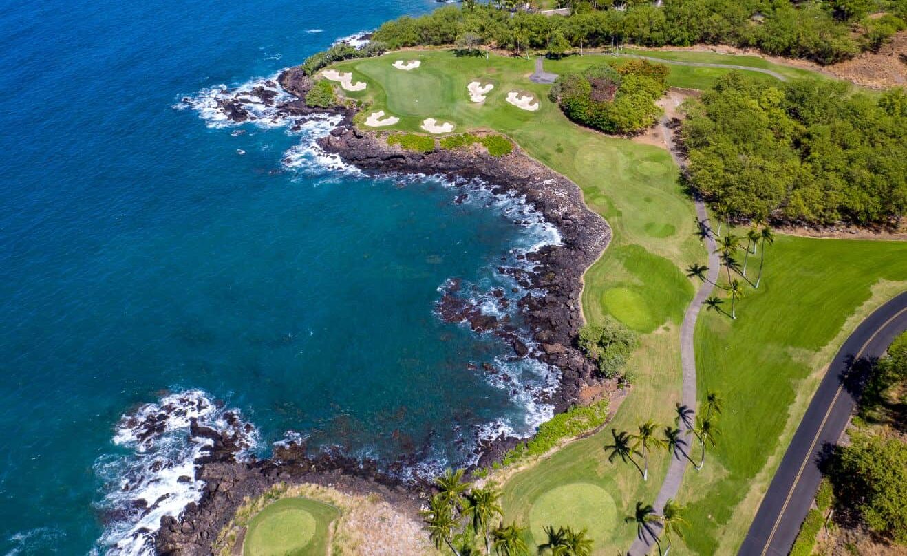 This Summer Say Aloha to Hawaii’s Best Golf Courses