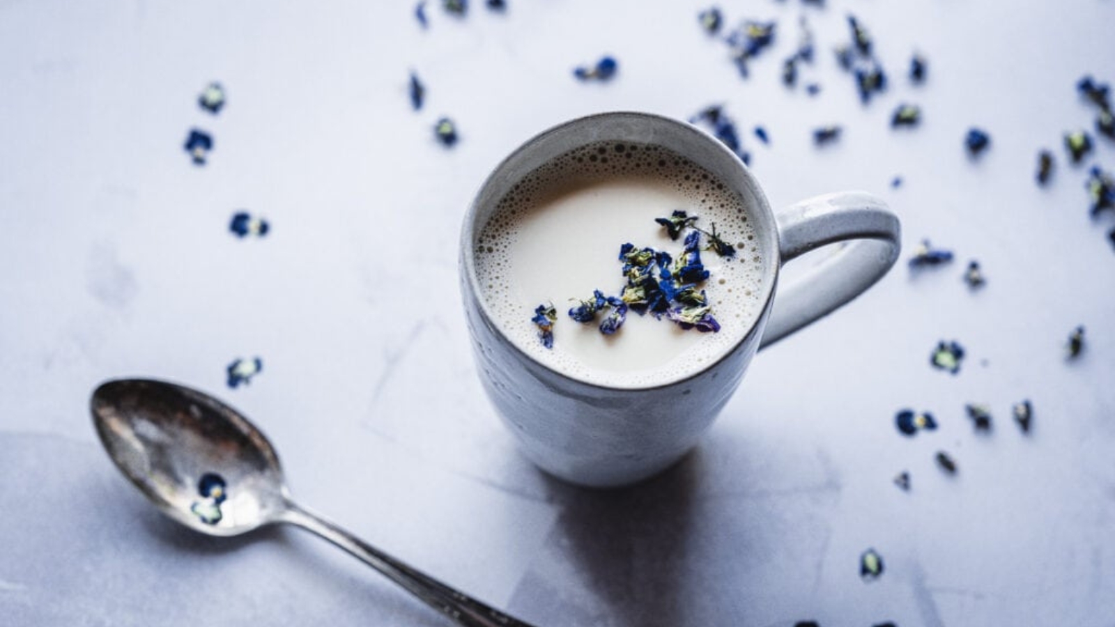 10 Gorgeous Floral Drinks to Elevate Your Sip Game