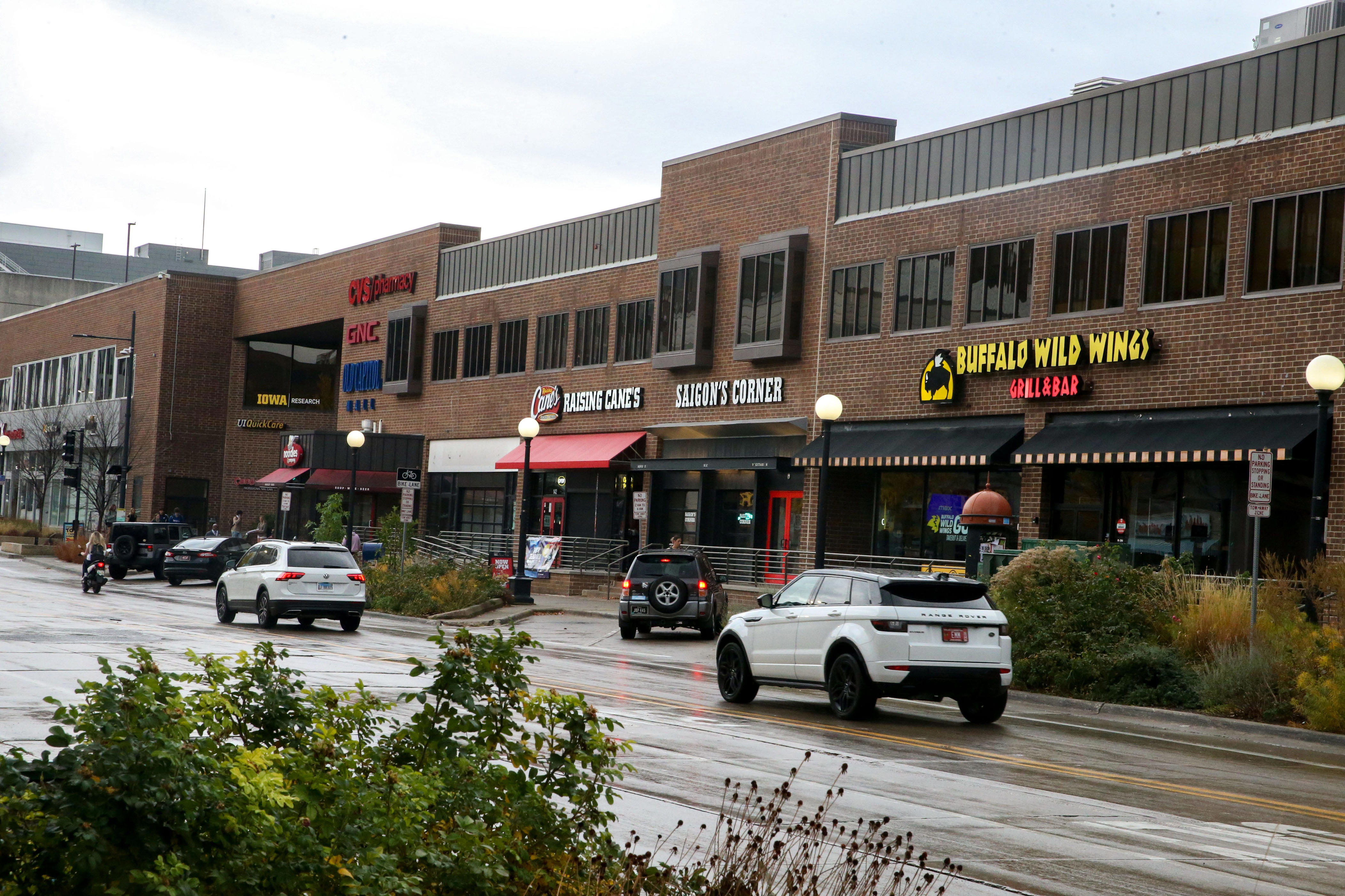 University of Iowa plans to buy Old Capitol Town Center for $20.6 million