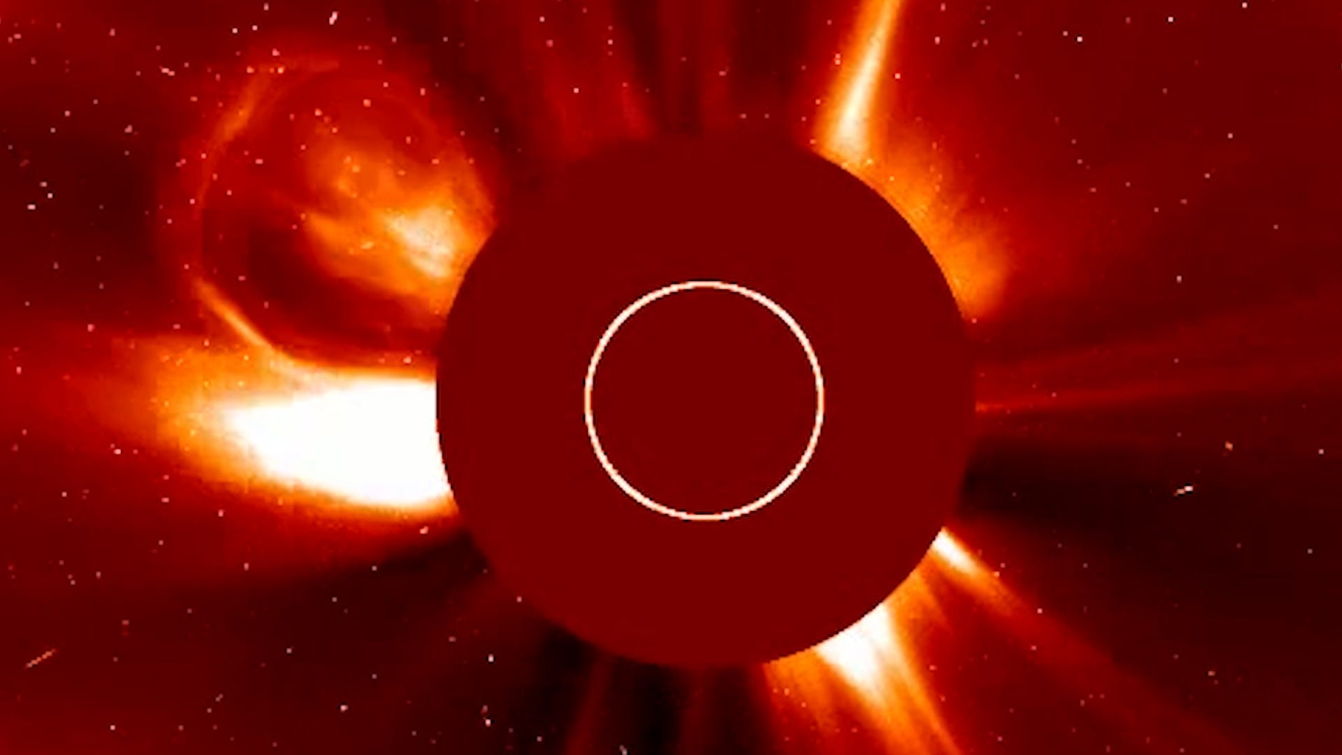 Headless Halloween comet yeeted right into the sun. See the fireball