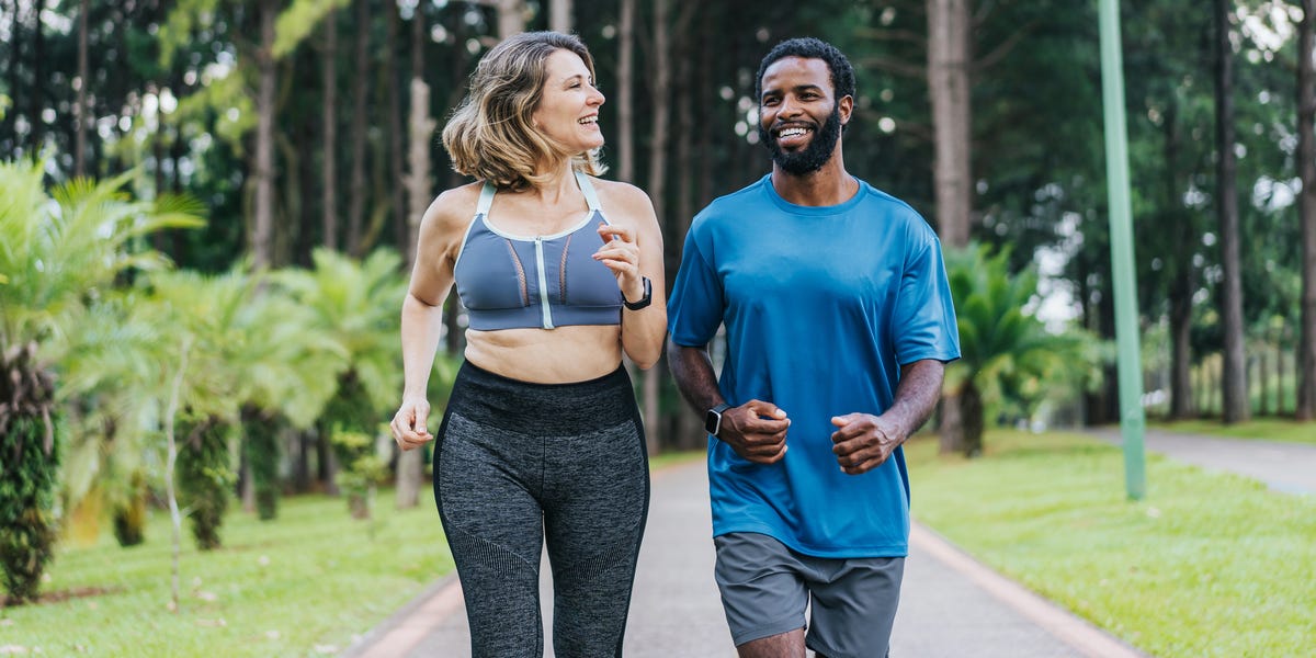 How Long Does It Take the Average Person to Walk 10,000 Steps?