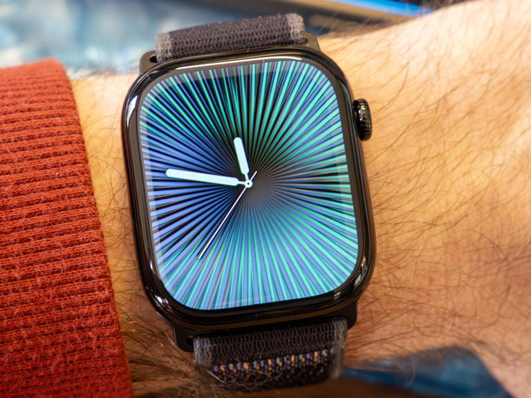 What is the newest Apple Watch? Here's a breakdown of the latest models ...