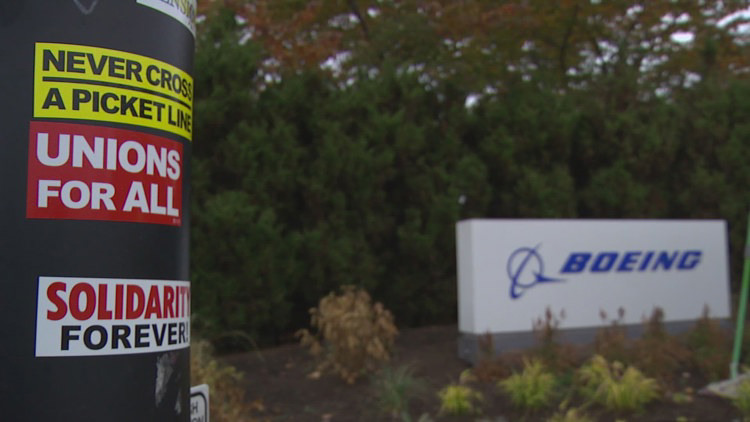 Union encourages Boeing machinists to approve new contract offer Union encourages Boeing machinists to approve new contract offer