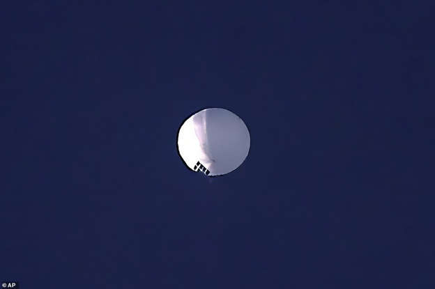 Report: Pentagon UFO boss reveals 'alien tech' crash retrieval program Report: Pentagon UFO boss reveals 'alien tech' crash retrieval program