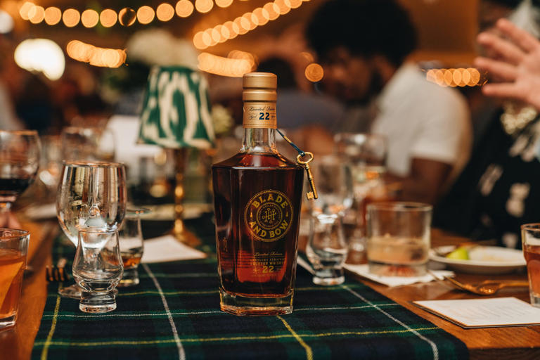 Here are 31 events, ways to celebrate Valentine's Day in Louisville