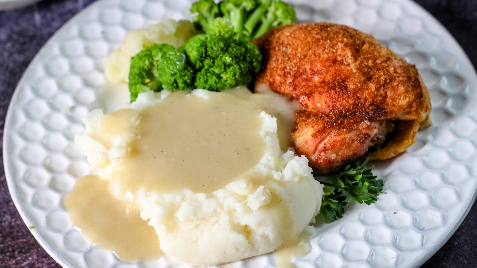 A Fabulous, Basic Poultry Gravy Everyone Should Have In Their Recipe ...