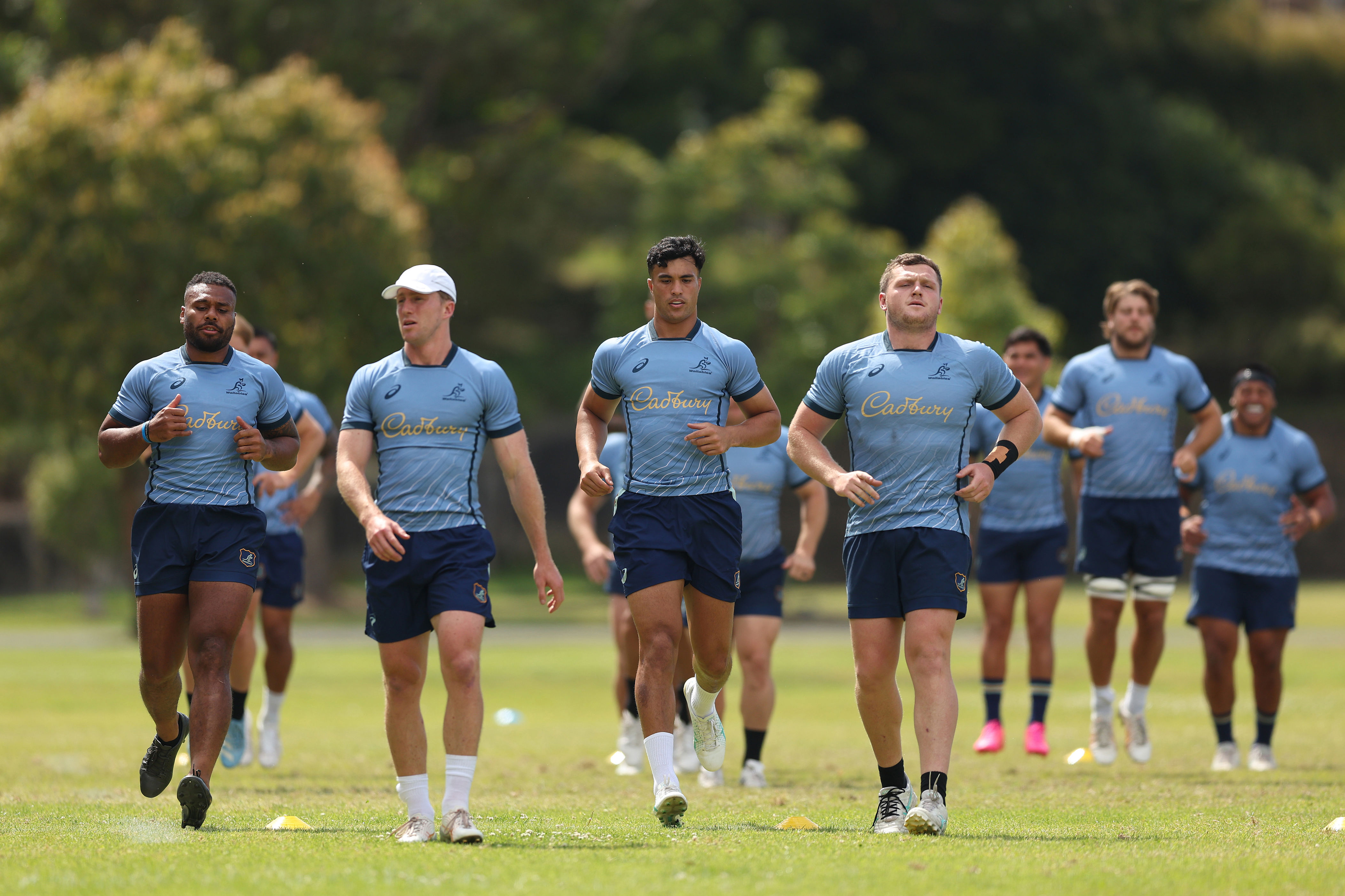 Dad's 5.30am plea to star son during Suaalii's farm stay