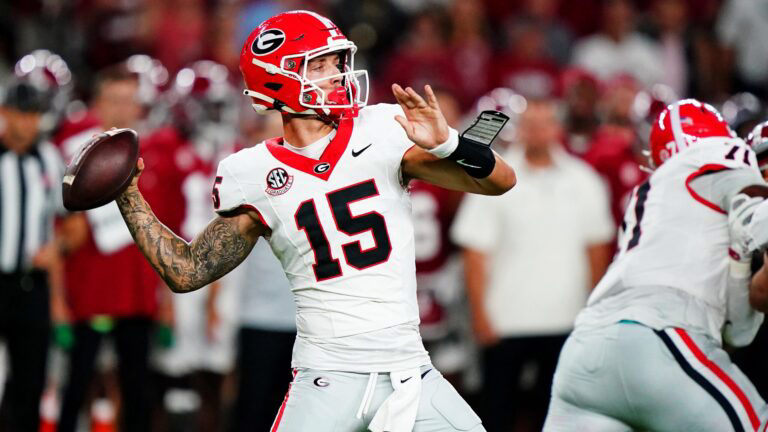 12-Team College Football Playoff Bracket Based on ESPN's Strength of Resume 12-Team College Football Playoff Bracket Based on ESPN's Strength of Resume