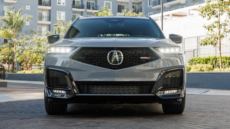 2025 Acura MDX Type S First Test: Acting the Part