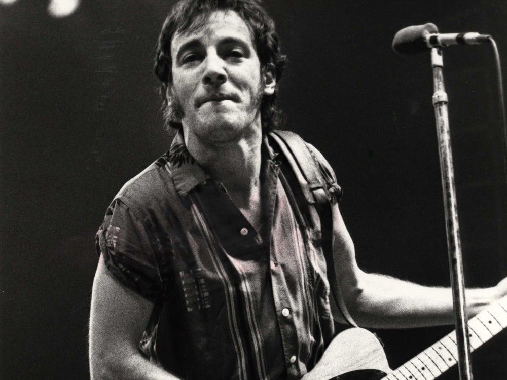 Schertzer: Bruce Springsteen embodies the essence of Dad Rock