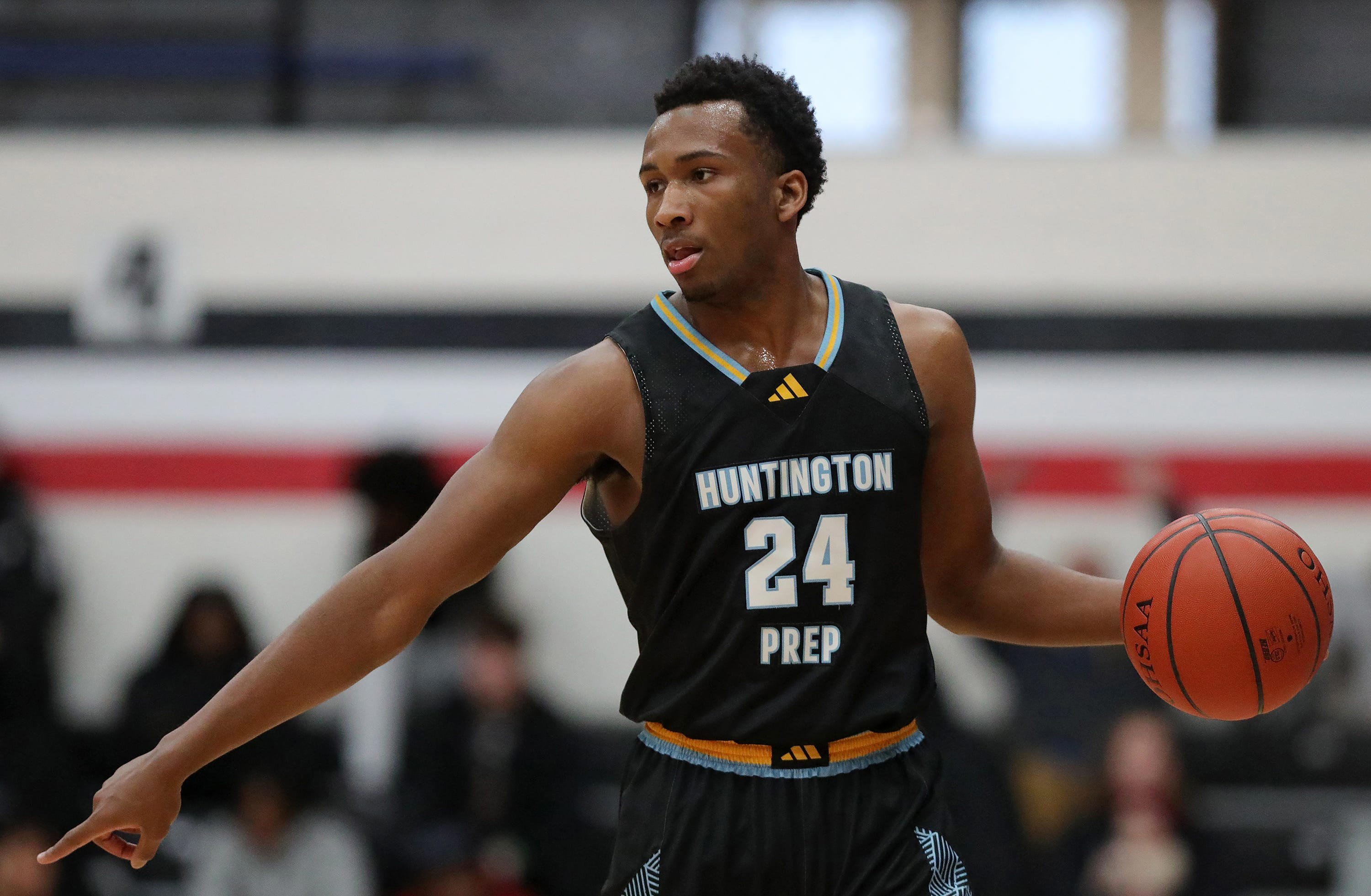 Kansas basketball lands commitment from Darryn Peterson, five-star ... Kansas basketball lands commitment from Darryn Peterson, five-star ...
