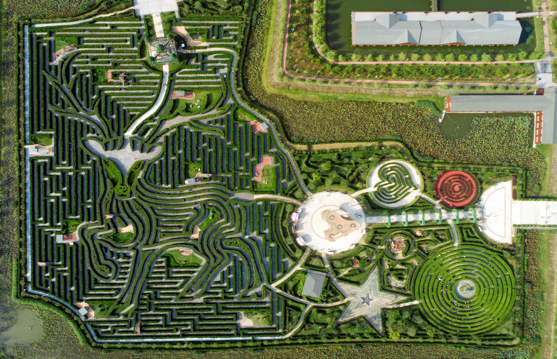 Magnificent mazes across the world