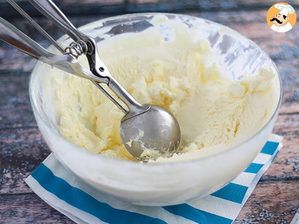 Homemade ice cream without an ice cream maker