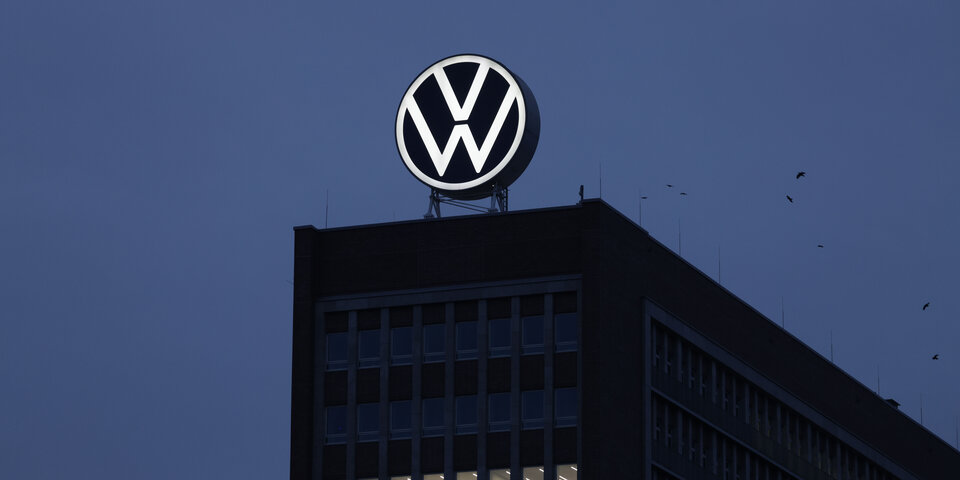 Konzern Krise: VW-Manager verzichten auf 300 Millionen Euro