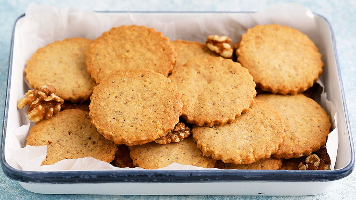 19 Holiday Cookies That Will Have Your Neighbors Knockin’ for More!