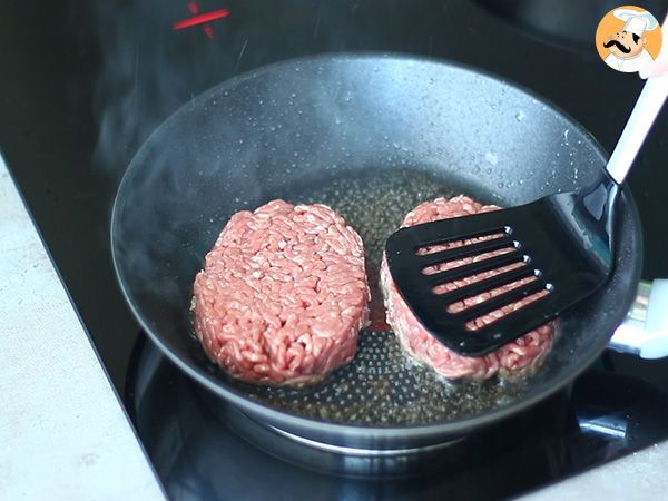 How to cook a hamburger?