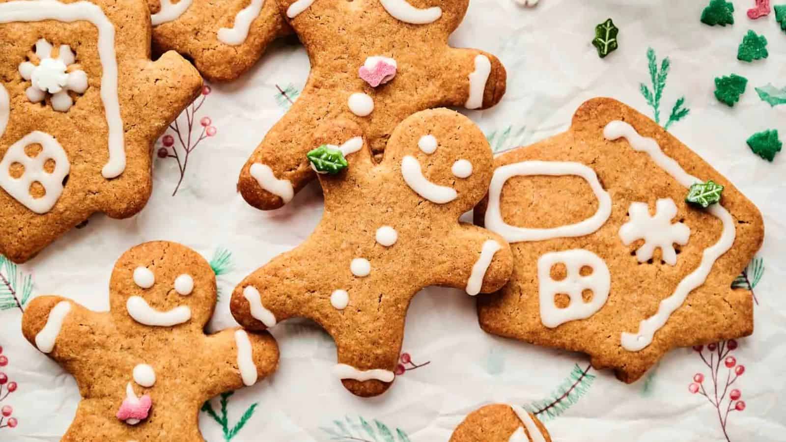 17 Gingerbread Cookies That Will Fill Your Home with Holiday Cheer