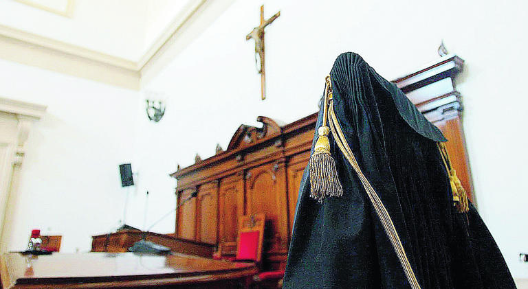 Cetraro, estorsione a conduttore tv: Pinto condannato a 5 anni e 4 mesi