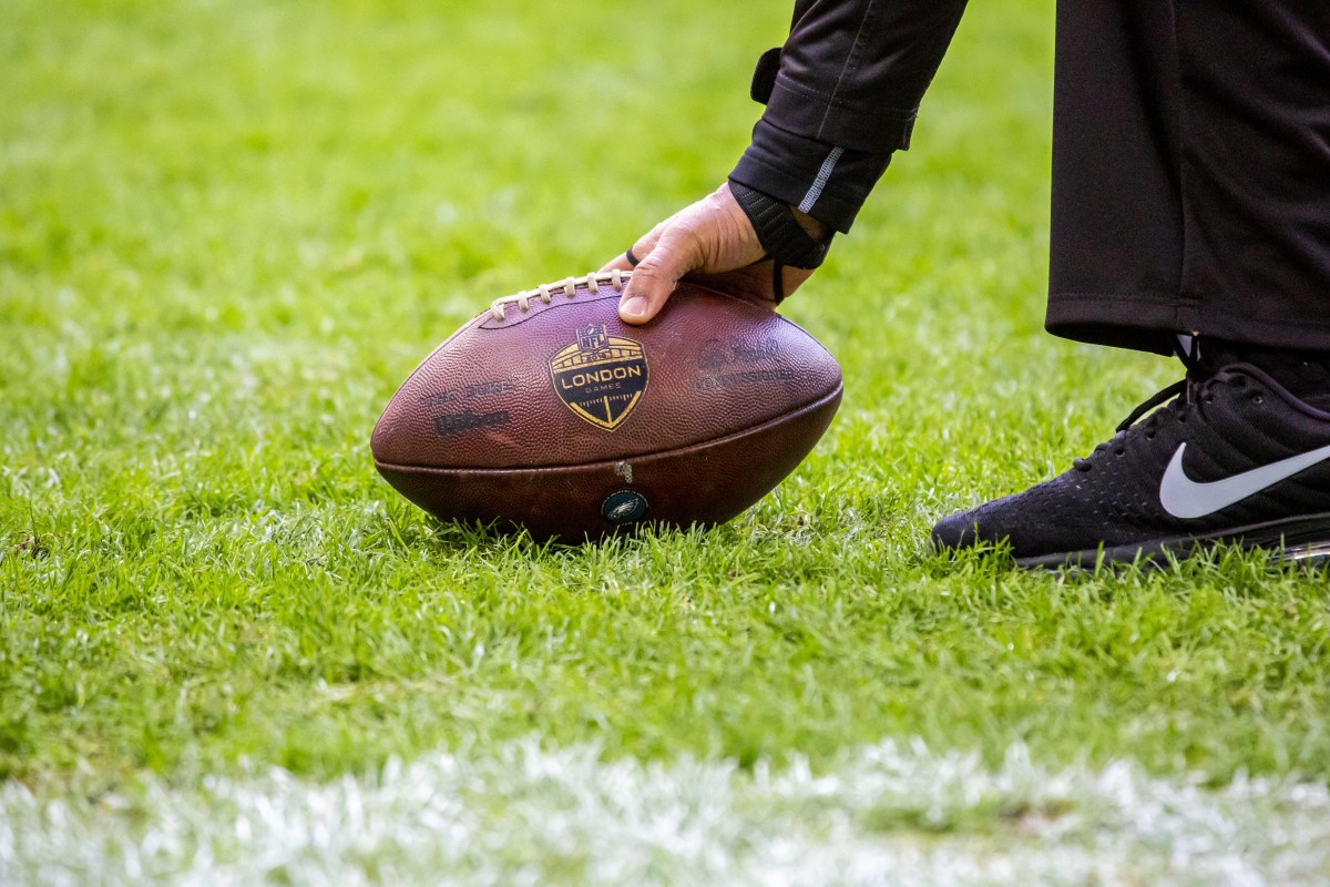 NFL Fans Blasting Referees In Sunday's International Game