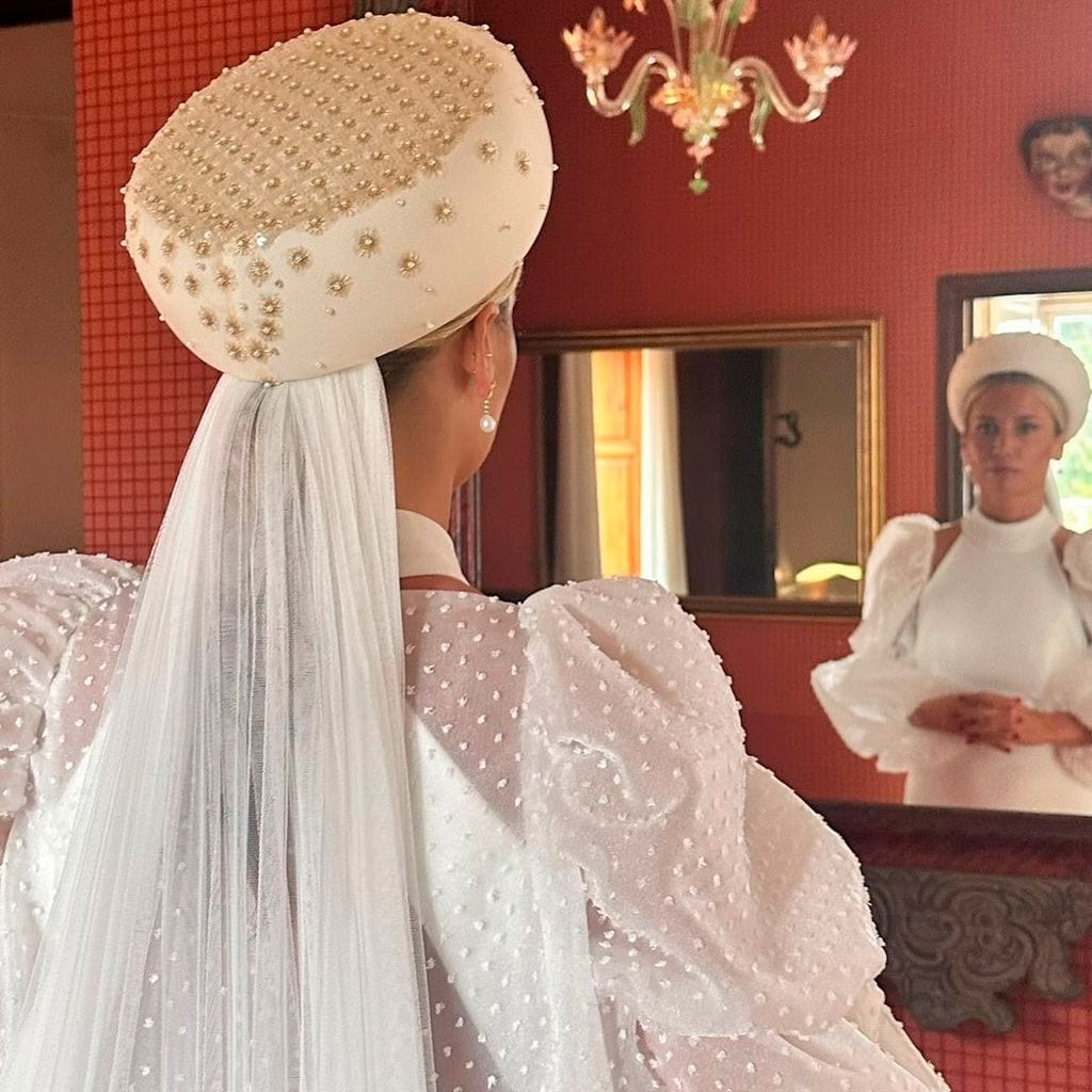 Cómo elegir un tocado de novia muy favorecedor gracias a los consejos ...