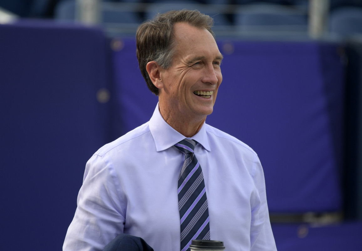 Cris Collinsworth Kept Bringing Up Josh Allen’s Wife Hailee Steinfeld ...