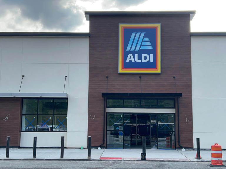 How much are eggs, bread at Aldi? Here's the best deals at Aldi in ...