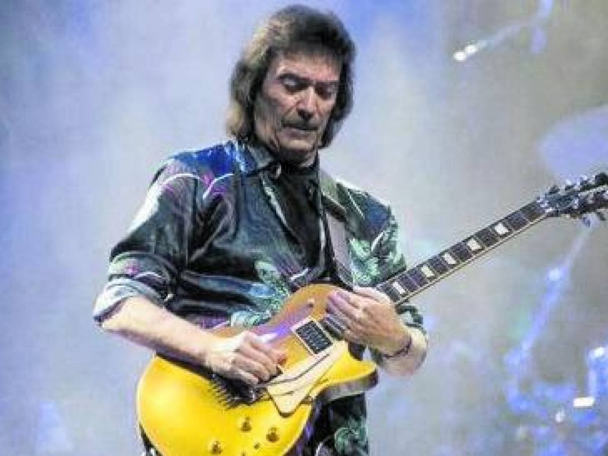 Hackett al Dal Verme con il mito dei Genesis