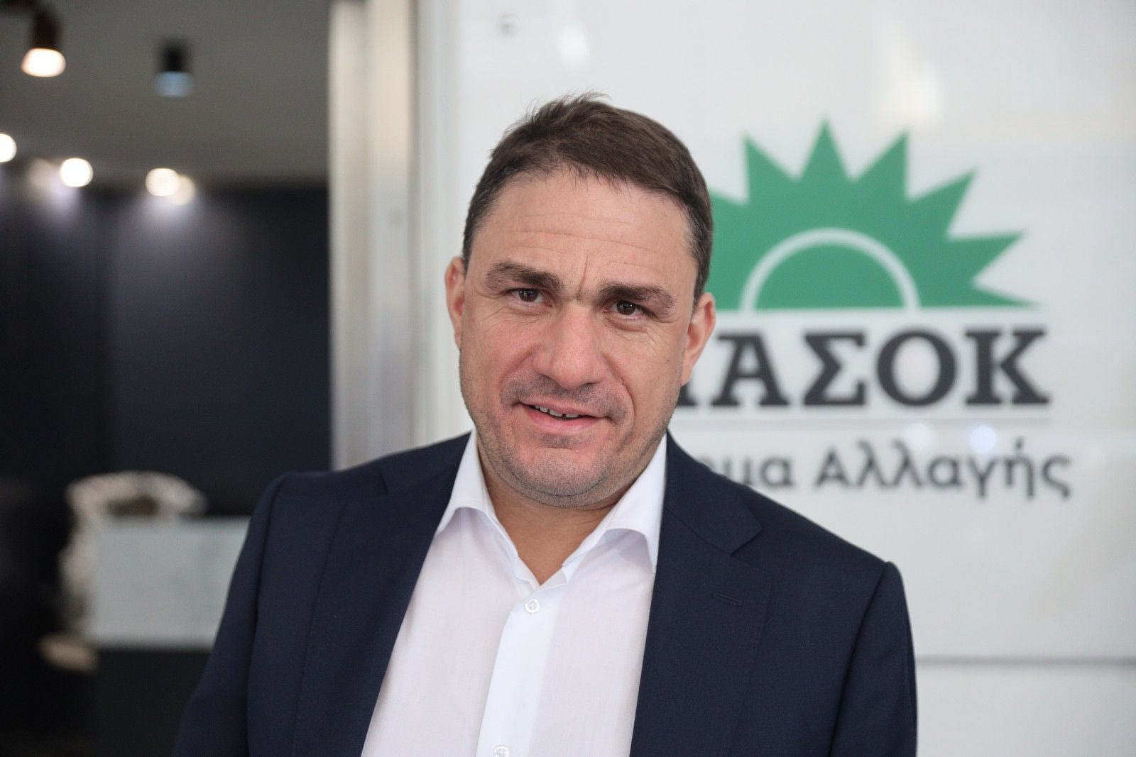 Τσουκαλάς: Αστείες οι δικαιολογίες ότι αγνοούσαν τις επιχειρηματικές ...