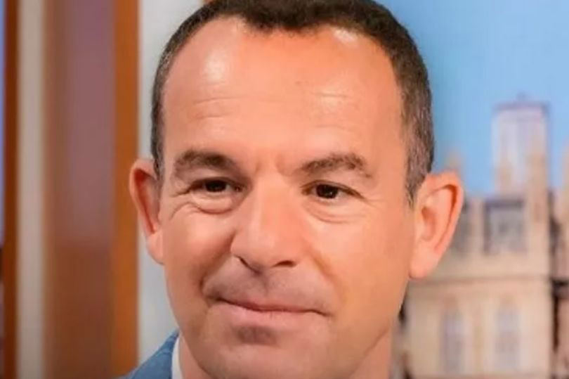 Martin Lewis warns there's 'common confusion' over cash payment 'rule' Martin Lewis warns there's 'common confusion' over cash payment 'rule'