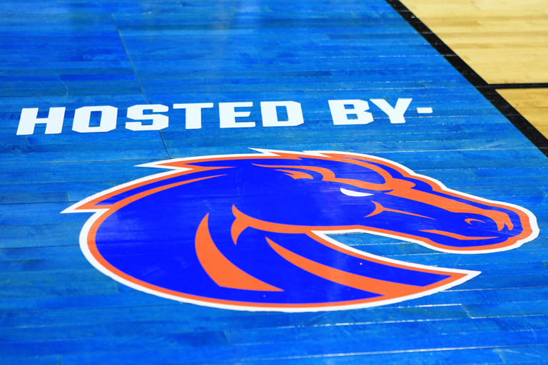Boise State women's volleyball forfeits MWC tournament game vs. San ... Boise State women's volleyball forfeits MWC tournament game vs. San ...