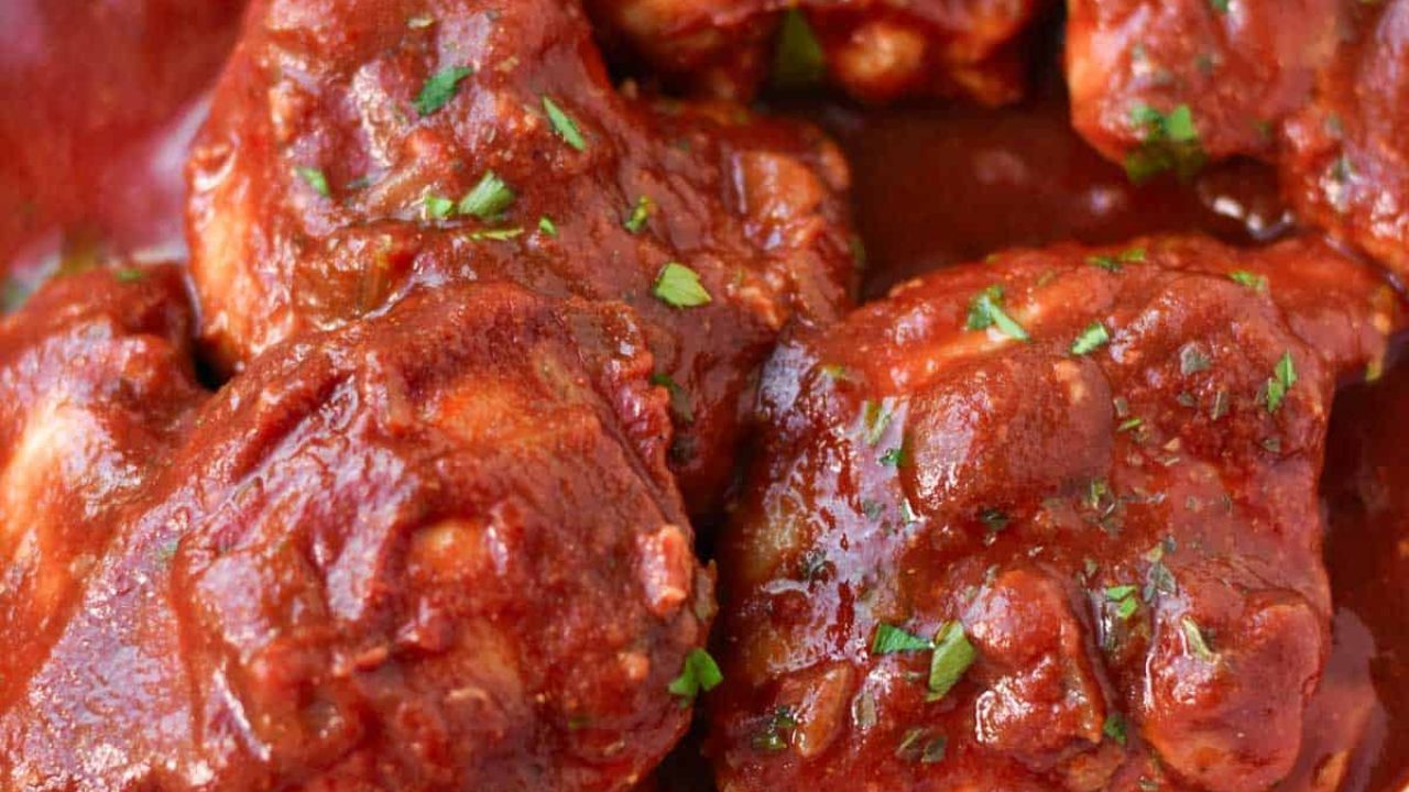 12 crockpot chicken thigh recipes that taste amazing