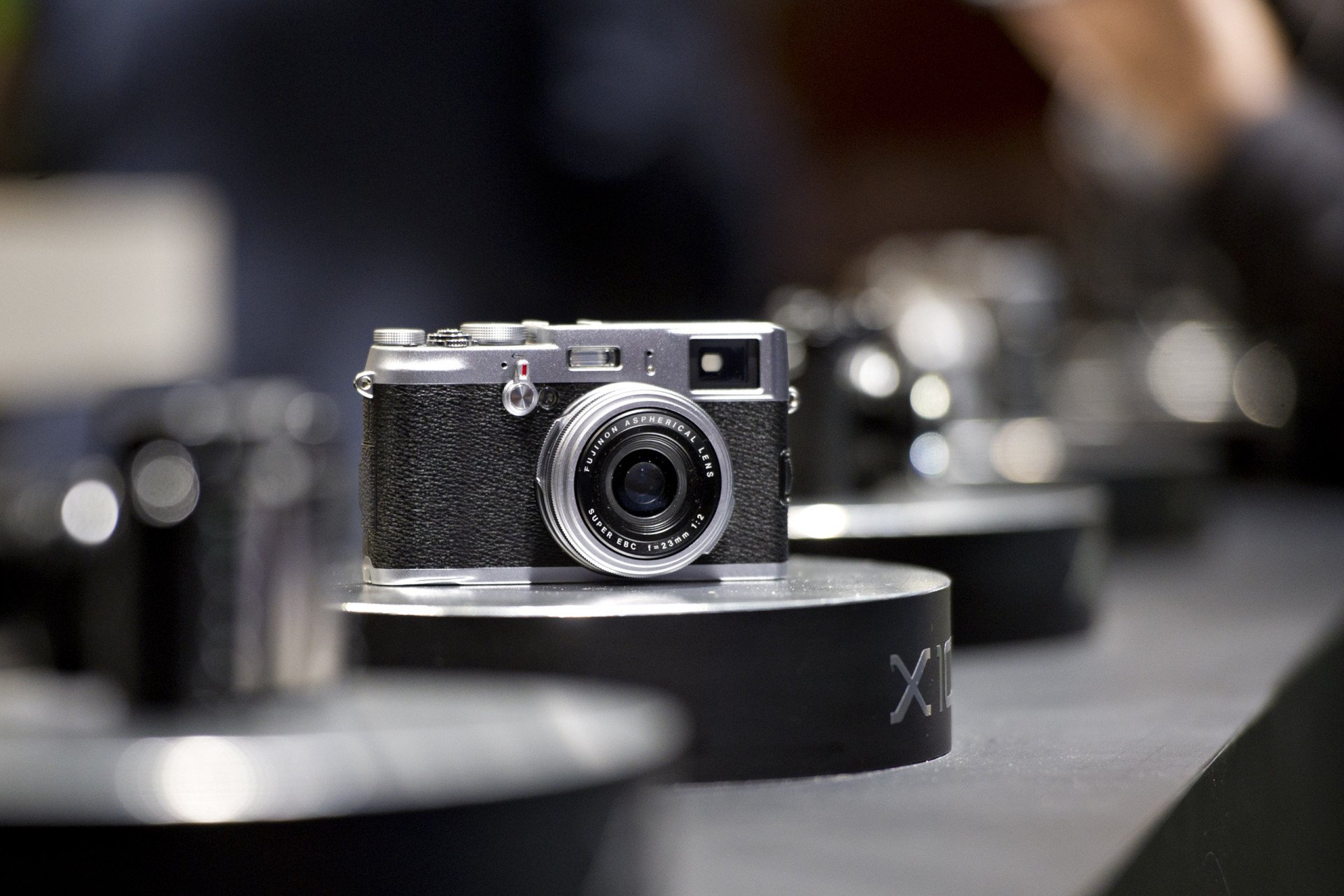 Why are digital cameras trending at the moment?