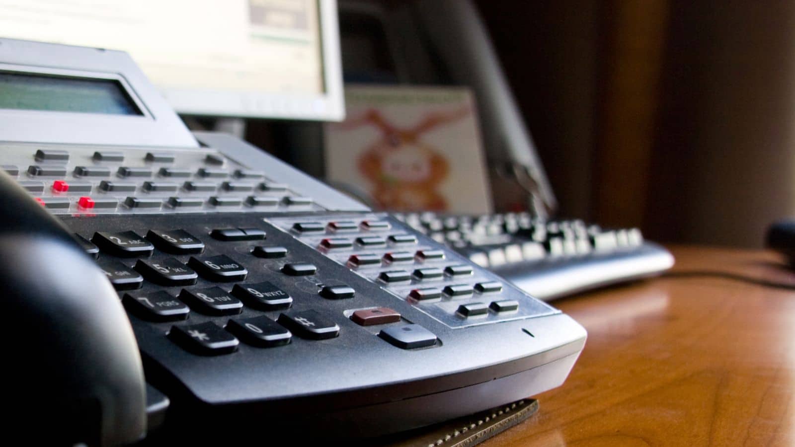 12 Exhausting Jobs With Stressful Office Energy