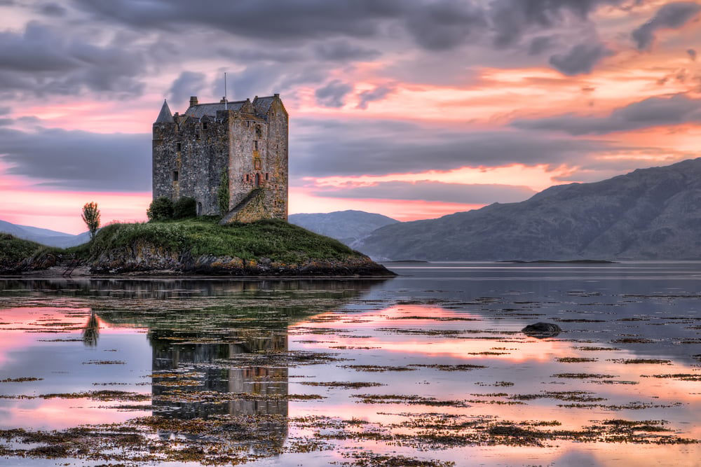 10 Jaw Dropping Castles in Scotland That Will Leave You Enchanted 10 Jaw Dropping Castles in Scotland That Will Leave You Enchanted