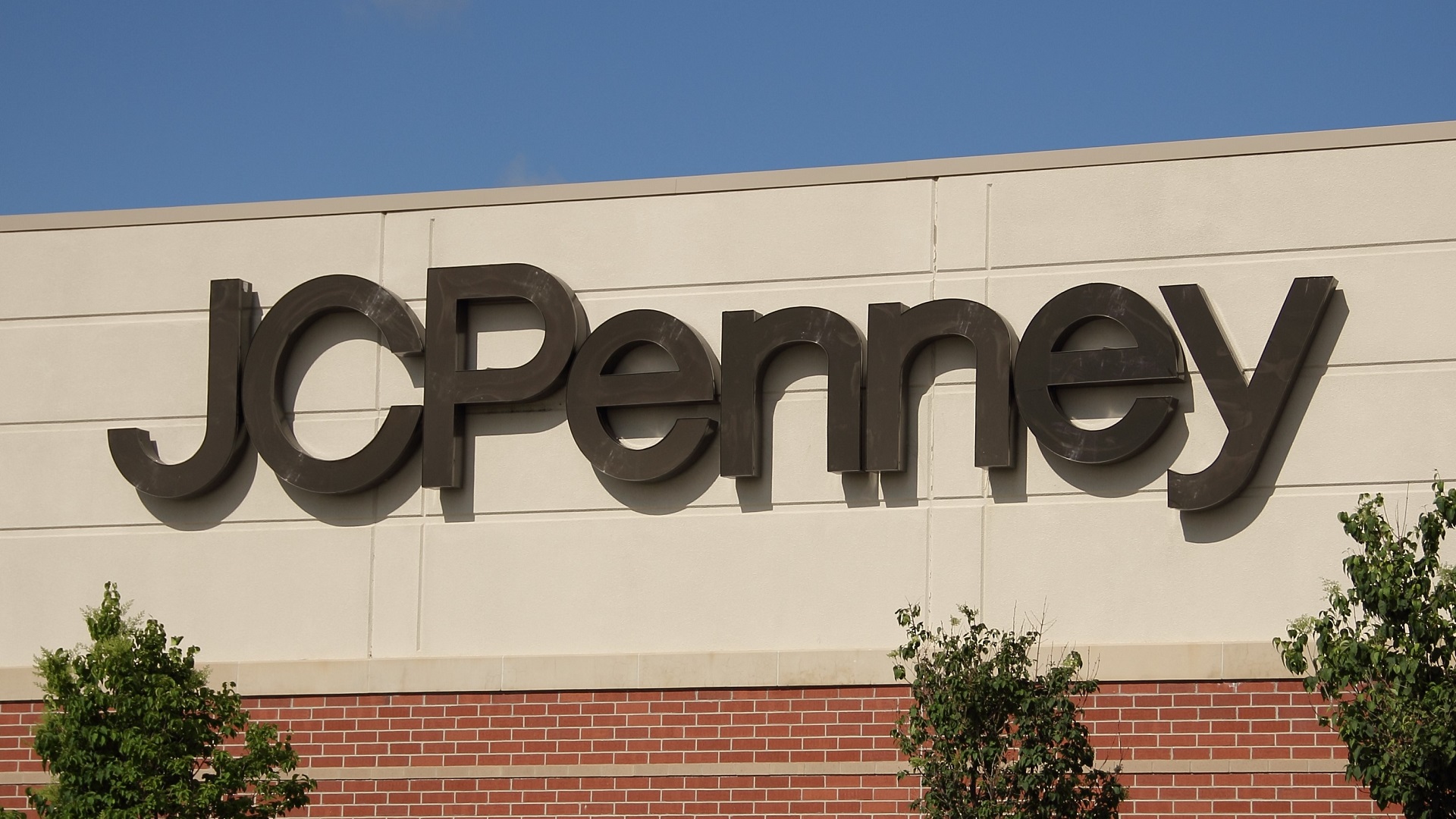JCPenney Is Closing 8 Stores in 2025: 5 Great Alternatives if Your ...