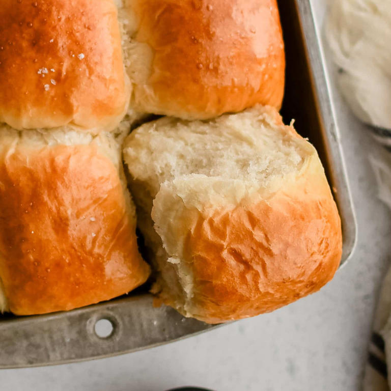 33 Easy Homemade Bread Recipes