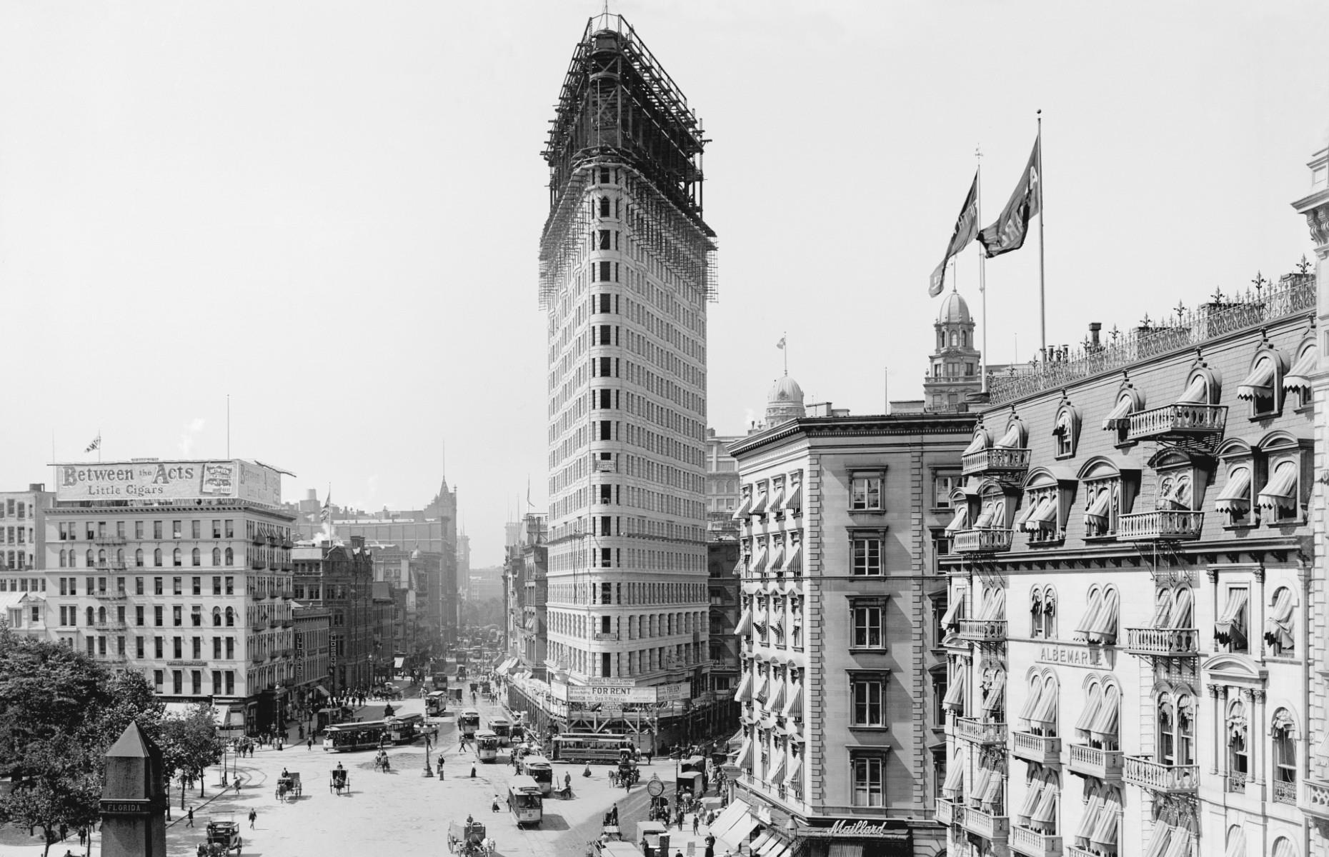 Incredible historical photos of New York City's skyscraper boom