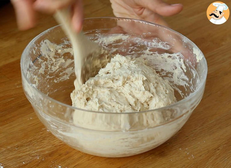 No knead mini breads - crispy and soft result!