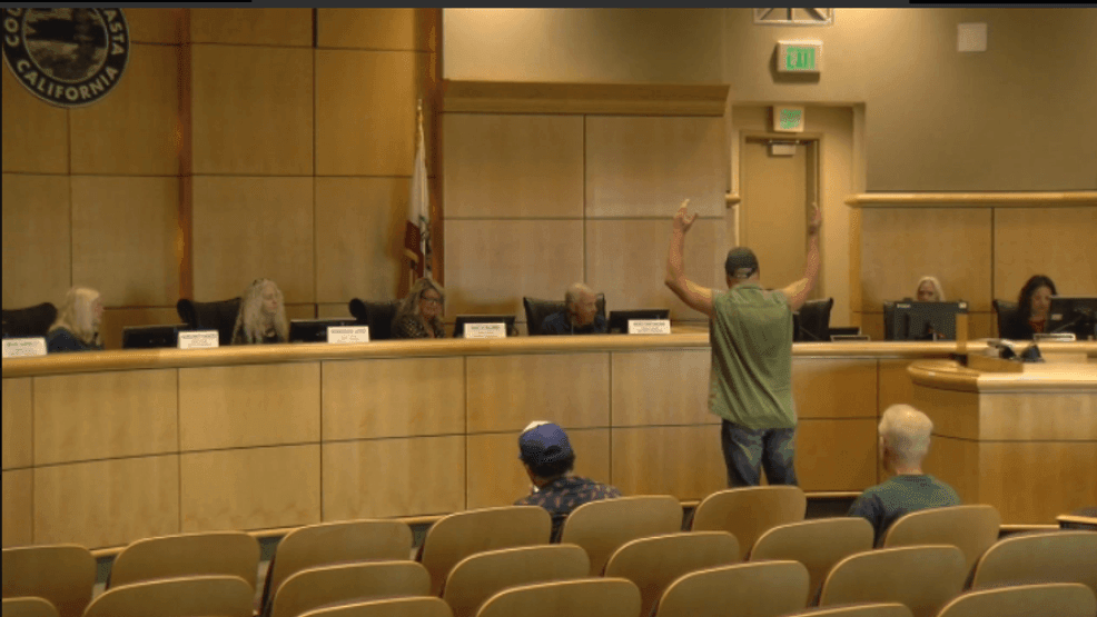Shasta County election meeting erupts in chaos, calls for recess Shasta County election meeting erupts in chaos, calls for recess