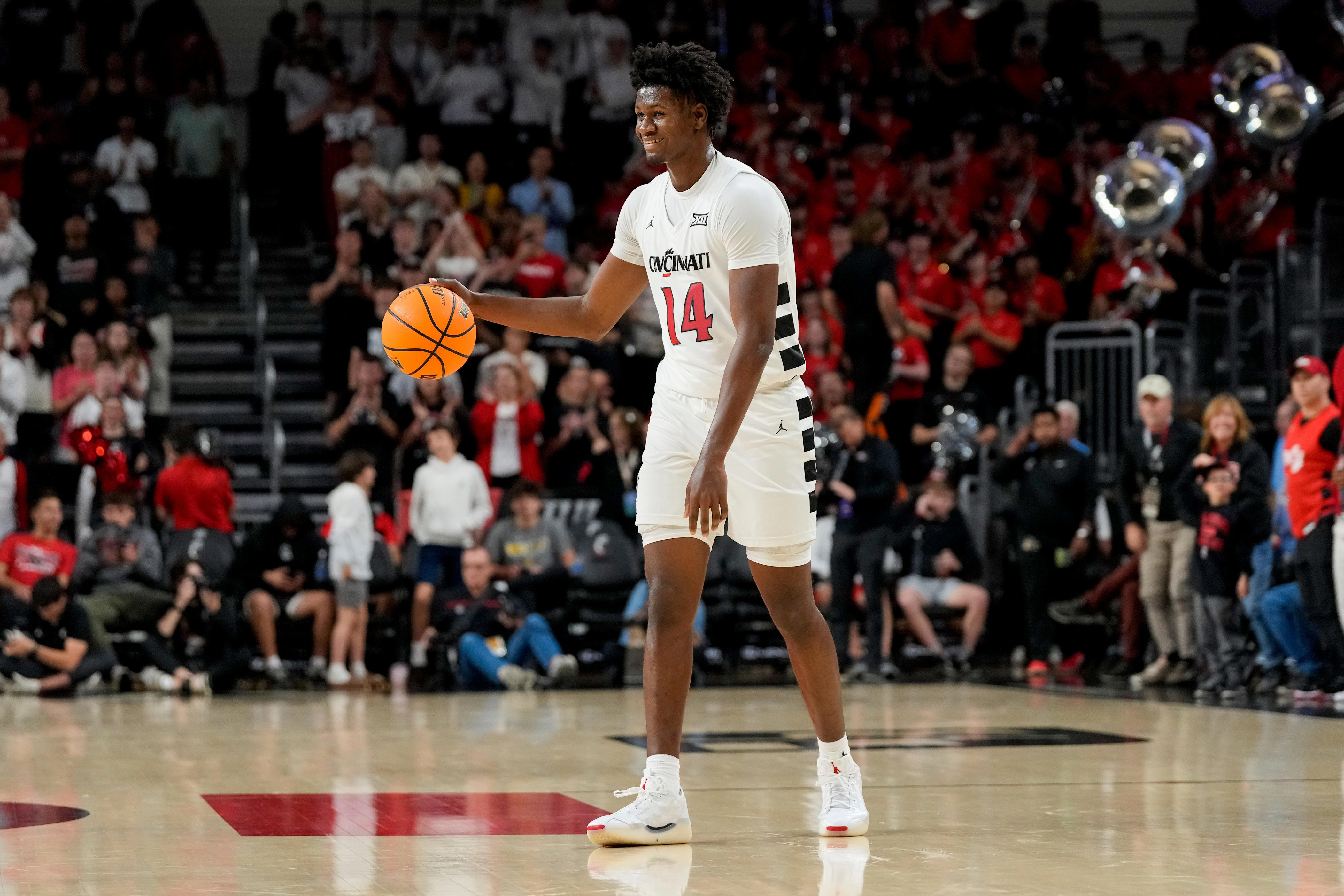 Tyler Betsey's next home after Cincinnati Bearcats basketball will be ...
