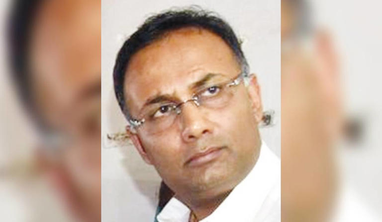 Karnataka Health Minister Dinesh Gundu Rao seeks reforms in drug ... Karnataka Health Minister Dinesh Gundu Rao seeks reforms in drug ...