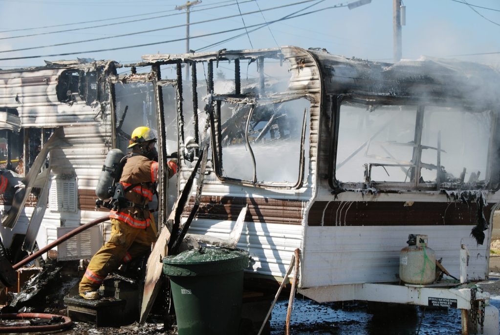 LAFD Investigates Mobile Home Fire in Calabasas