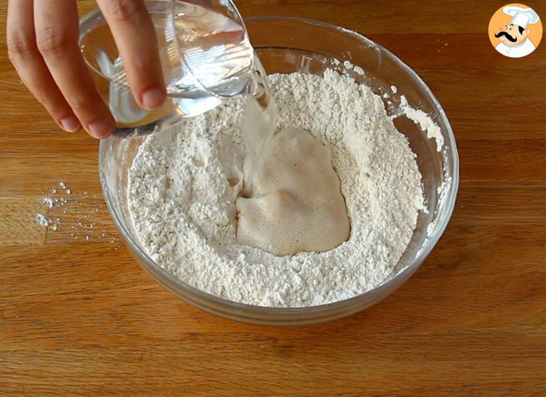 No knead mini breads - crispy and soft result!