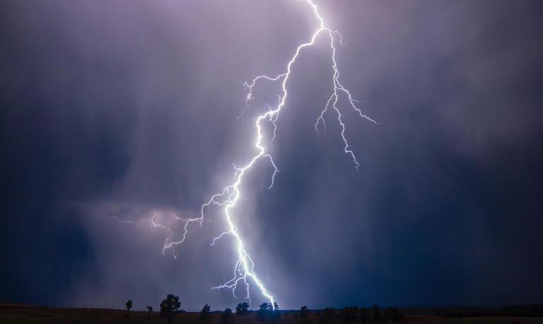 20 People Struck by Lightning on South Carolina Beach