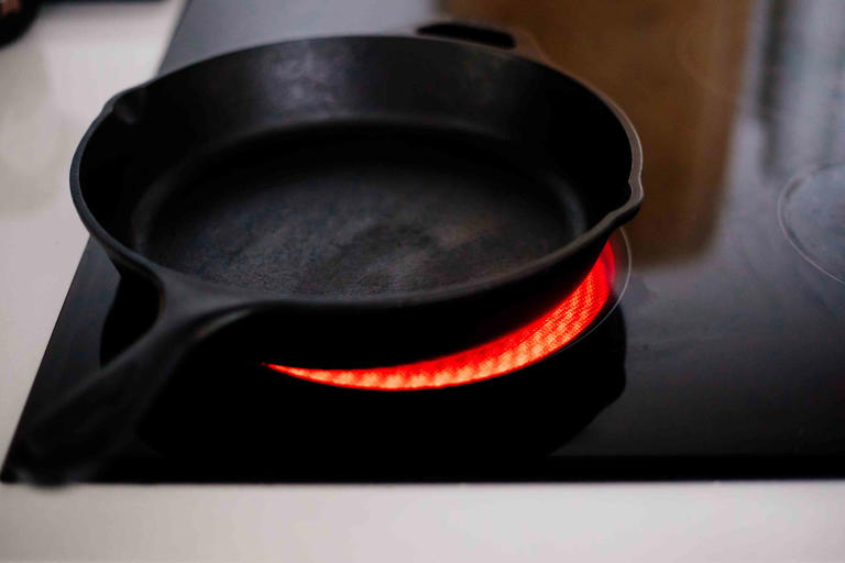 How to use cast iron on glass cooktops without damaging them