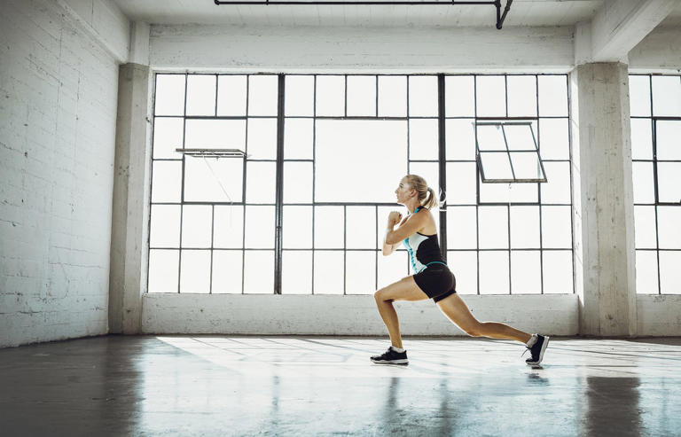 These are the best quad stretches to do before and after every run