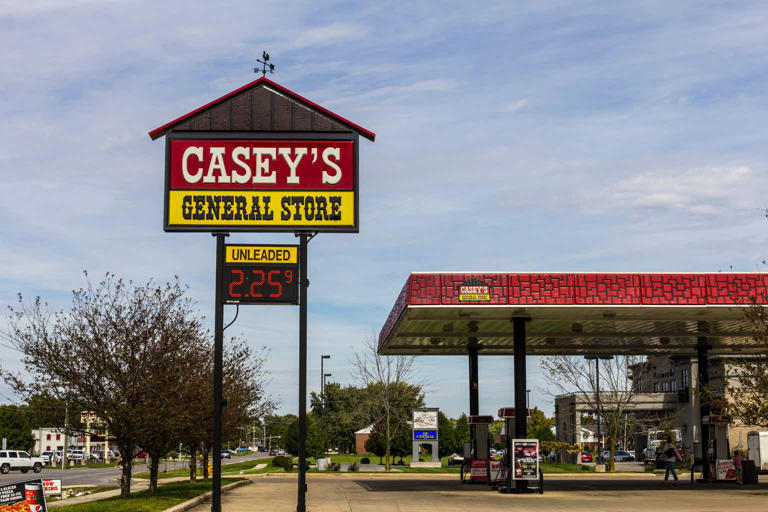 Casey’s General Stores dividend preview: eyeing 27-year streak