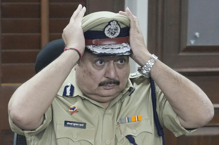 IPS officer Sanjay Verma takes charge as new Maharashtra DGP IPS officer Sanjay Verma takes charge as new Maharashtra DGP